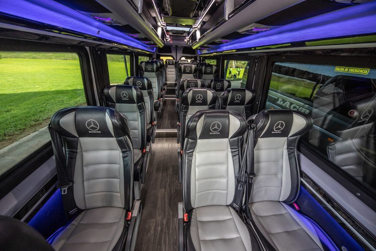 Coach, minibus y bus hire in sevilla spain - Spain van rental