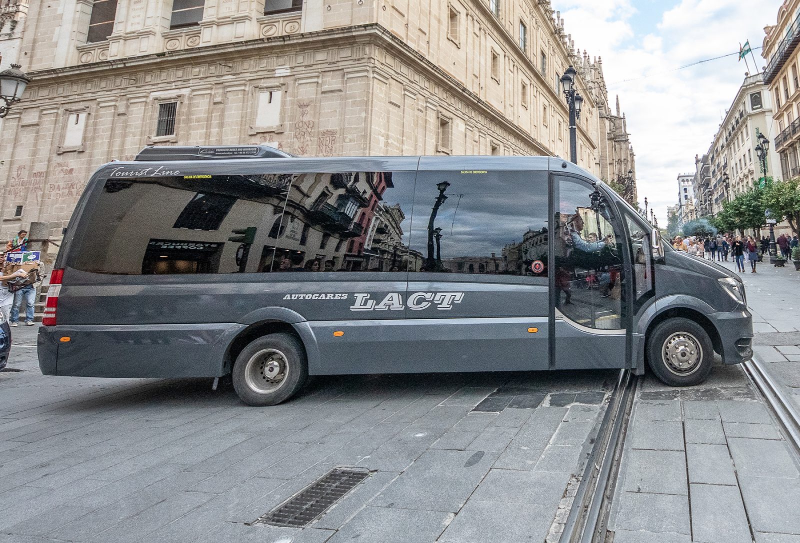 Alquiler de minibuses - Alquiler de Minibuses para grupos - Minibuses ...